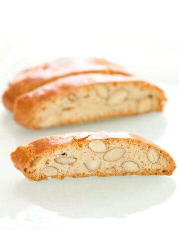 Almond Biscotti (Cantucci) - The clever meal