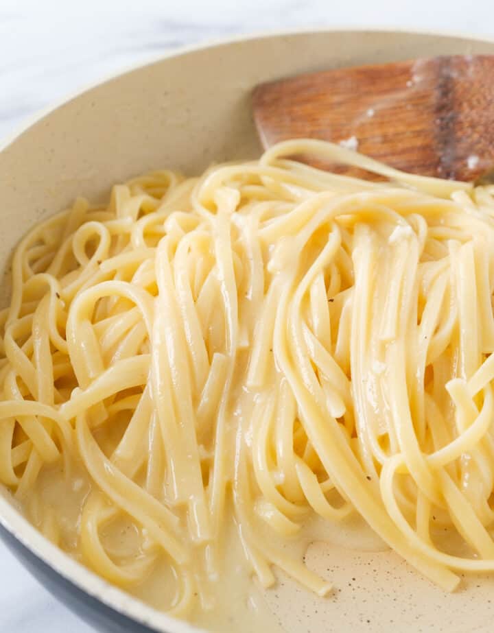 Pasta in White Wine Sauce - The clever meal