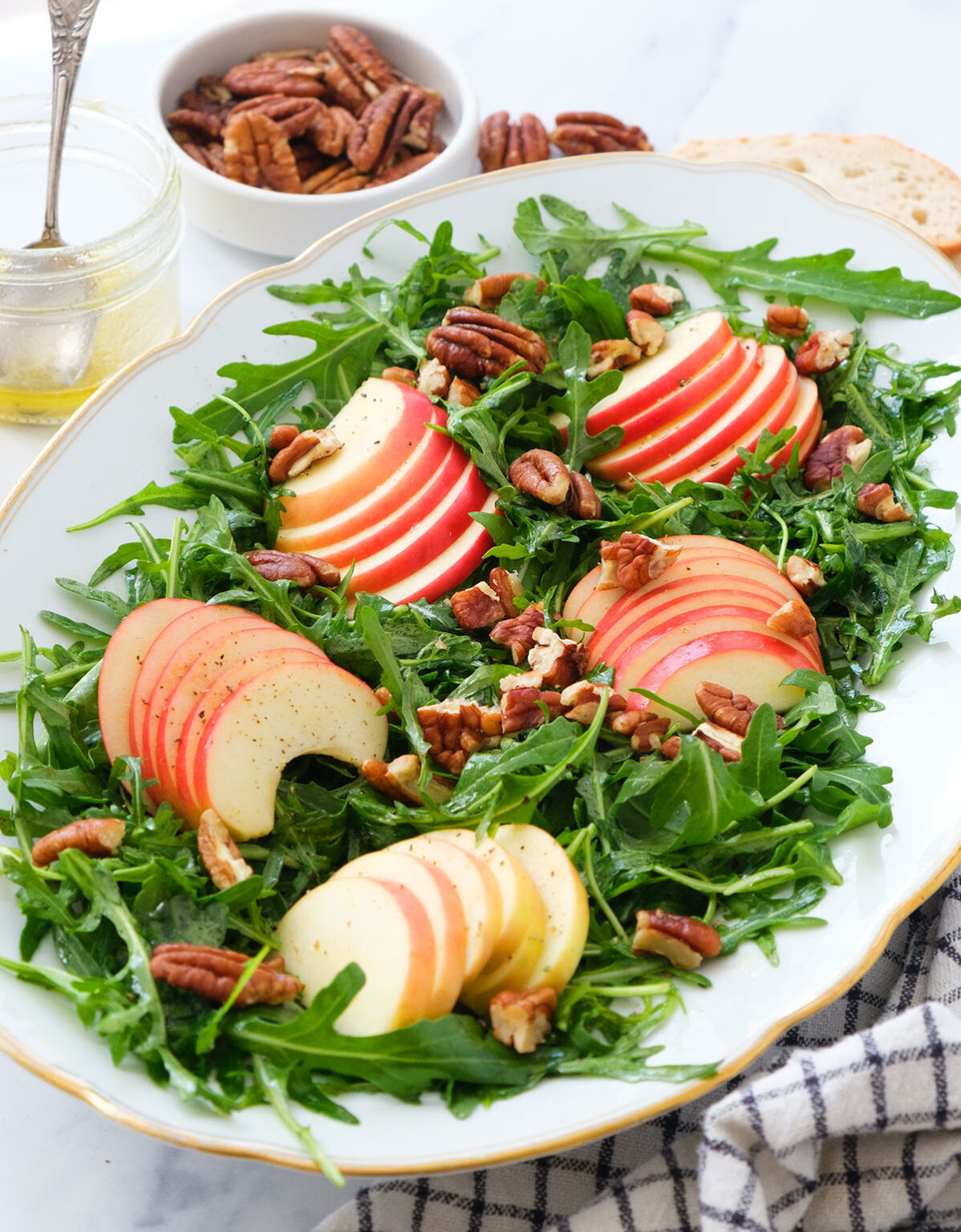 Arugula Apple Salad - The clever meal
