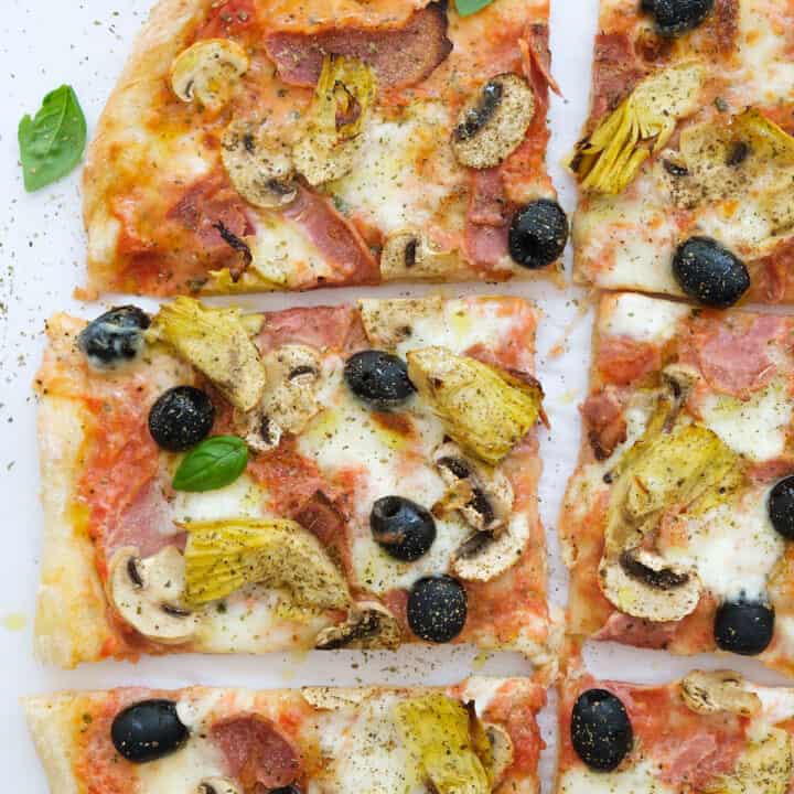 Capricciosa Pizza - The clever meal