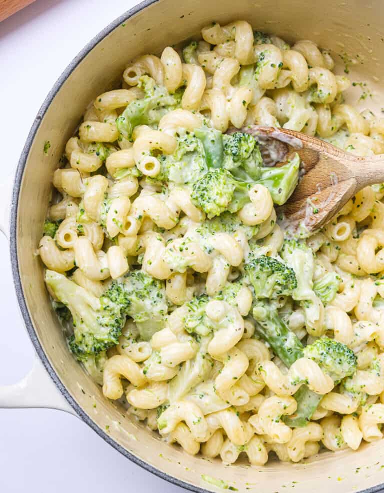 Creamy Broccoli Pasta (1-Pot) - The clever meal