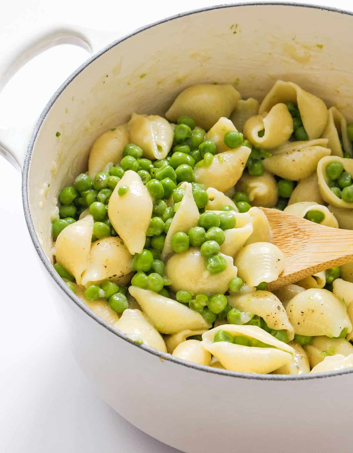 One-pot Pasta with peas - The clever meal