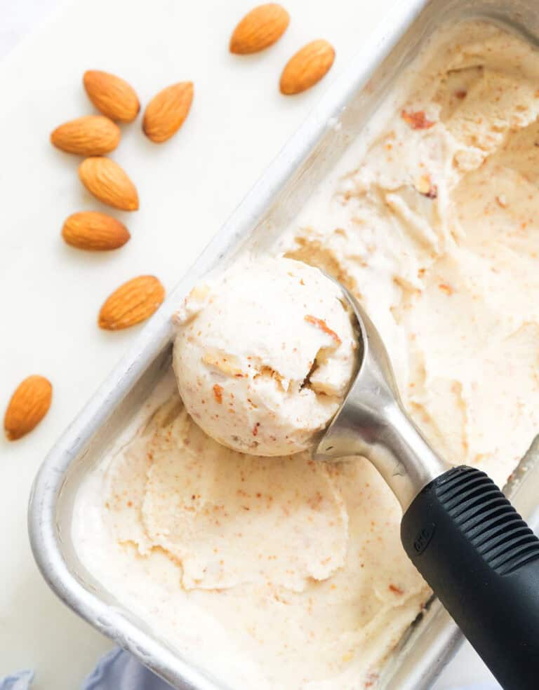Almond Ice Cream - The clever meal